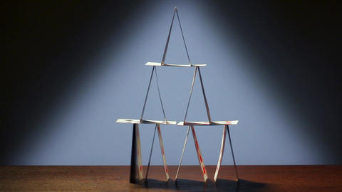 15 House Of Cards Falling Down And Collapsing S Animated GIF 10089270 ...